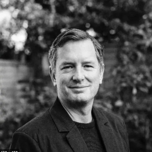 Listen to Policing in the 21st Century with John Sutherland | Zeno.FM